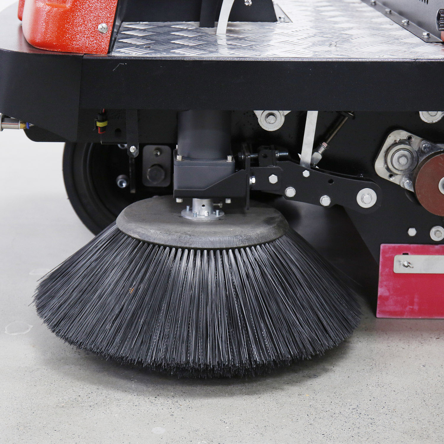Electric Battery-Powered Industrial Floor Sweeper – Heavy-Duty Ride-On ...