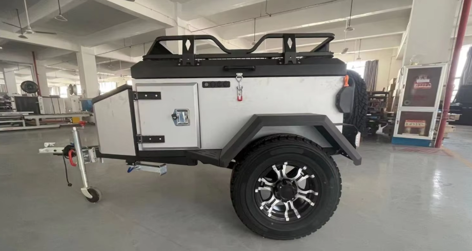 Small Off-Road Caravan Trailer with Rooftop Tent | Renco Industrial